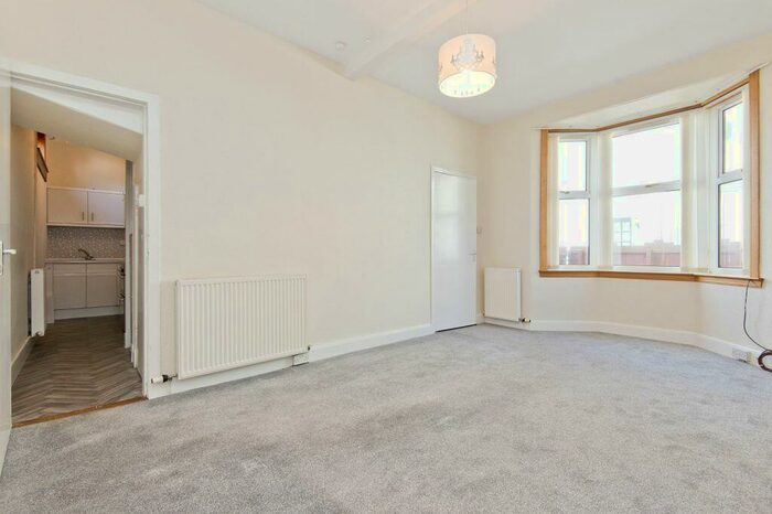 3 Bedroom Terraced House For Sale In St. Margaret's Square, Brook ...