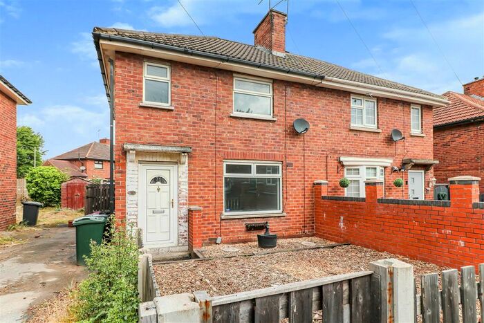 2 Bedroom Semi-Detached House For Sale In Wordsworth Drive, Rotherham, S65