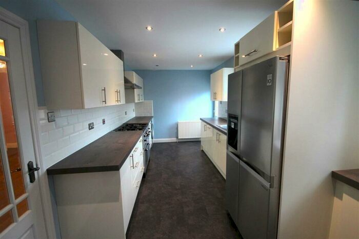 2 Bedroom Terraced House To Rent In Dunottar Av, Coatbridge, ML5