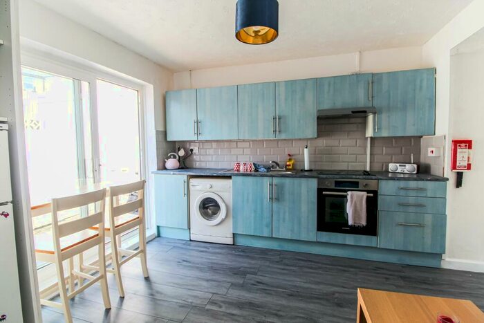 3 Bedroom House To Rent In Saron Street, Treforest, Pontypridd, CF37