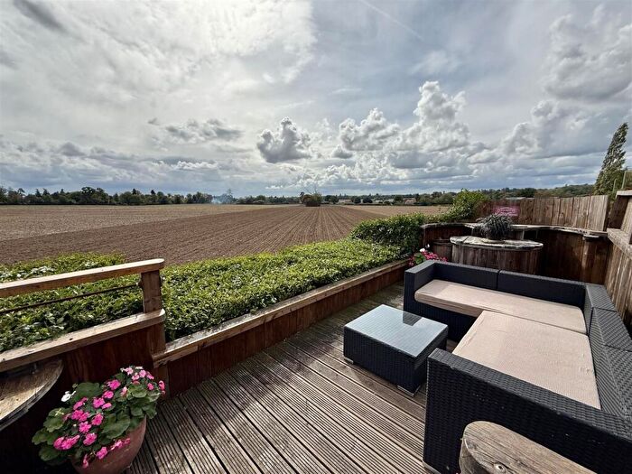 2 Bedroom Cottage For Sale In Newent Road, Highnam, GL2