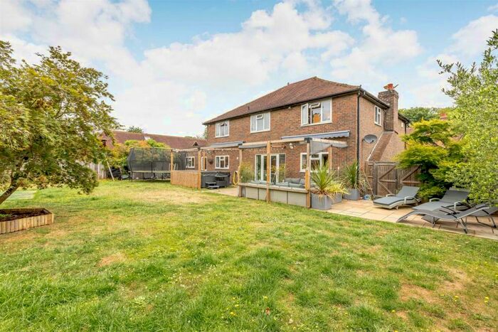 4 Bedroom Detached House For Sale In Gore Court Road, Otham, Maidstone ...