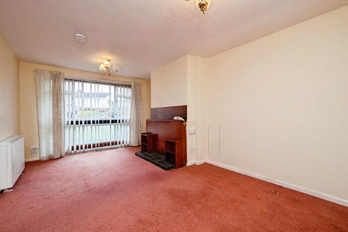 2 Bedroom Bungalow For Sale In Woodpecker Way, Cheriton Bishop, Exeter, Devon, EX6