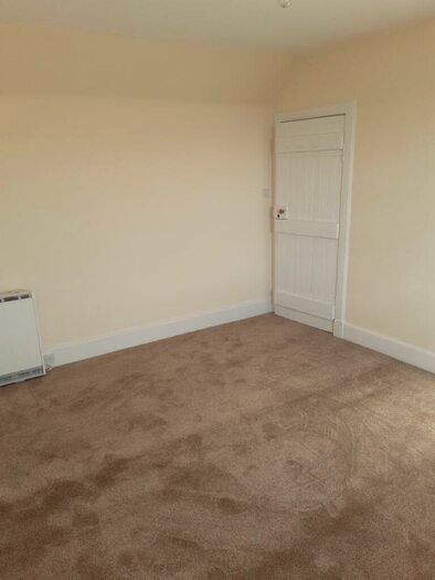 2 Bedroom Flat To Rent In Upper Flat, Corpach Canal Locks, Fort William ...