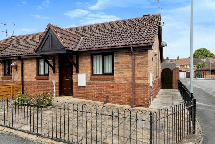 2 Bedroom Bungalow For Sale In Preston Road, Hull, East Yorkshire, HU9