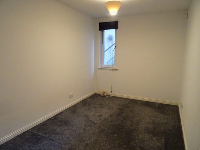 4 Bedroom Town House To Rent In Constitution Crescent, Law, Dundee, DD3