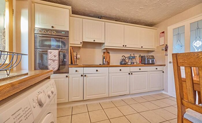 3 Bedroom Terraced House For Sale In Livesey Drive, Sapcote, LE9