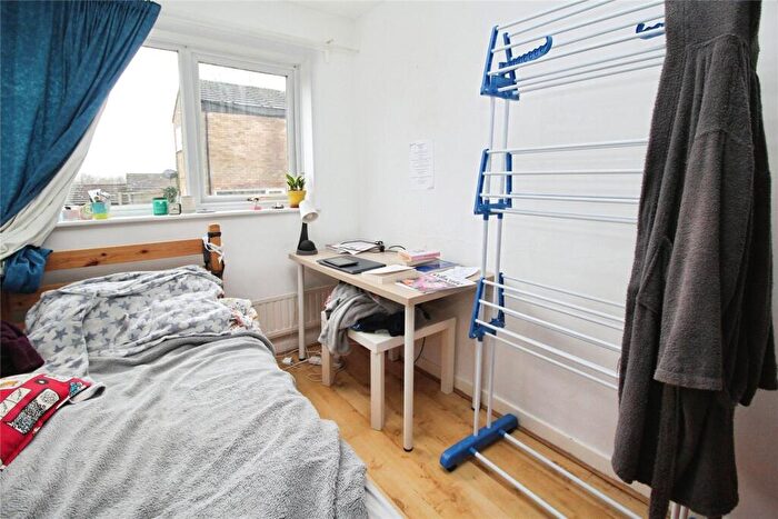 2 Bedroom Bungalow For Sale In Buckingham Gate, Eaglestone, Milton ...