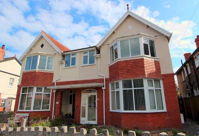 4 Bedroom Semi Detached House For Sale In Everard Road, Rhos On Sea, LL28