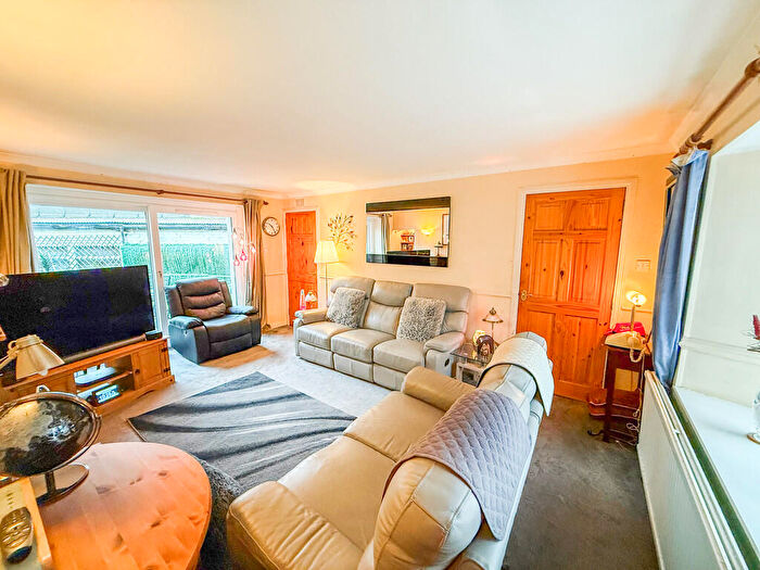 3 Bedroom Terraced House For Sale In Cross Street, Scone, Perth, PH2