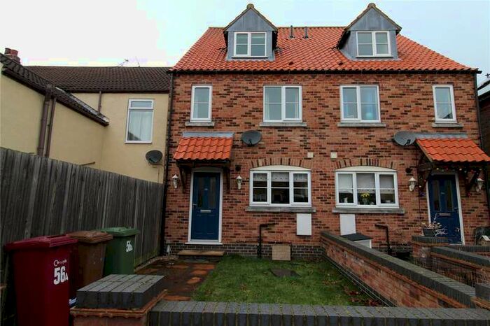 4 Bedroom House For Sale In High Street, Burringham, North Lincolnshire ...