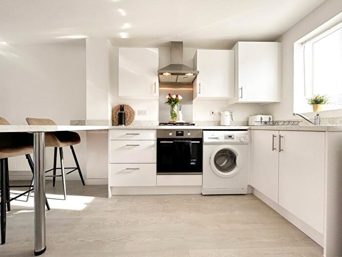 2 Bedroom End Of Terrace House For Sale In Scout Road, Weston-super ...