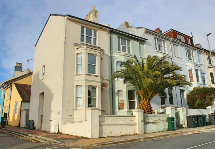 Houses for sale in Brighton, The City of Brighton and Hove