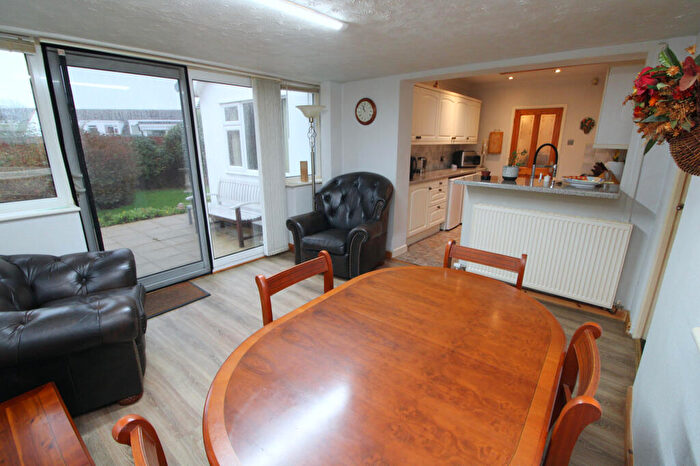 2 Bedroom Bungalow For Sale In Eversley Close, Rhyl, LL18