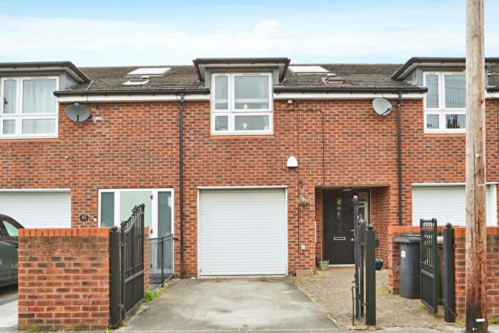 Houses for sale in Kirkdale Grove, LS12, West Yorkshire