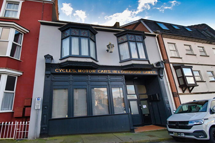 2 Bedroom Apartment For Sale In The Cove, Aces Court, Warren Street ...