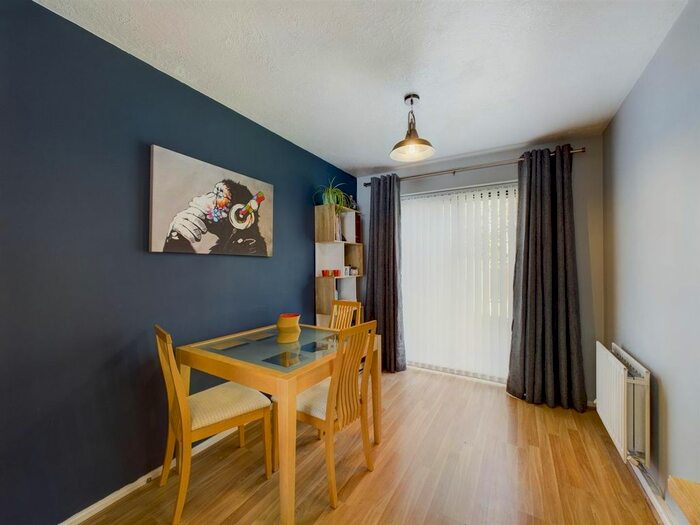 3 Bedroom Semi Detached House For Sale In Moss Valley Road, New ...