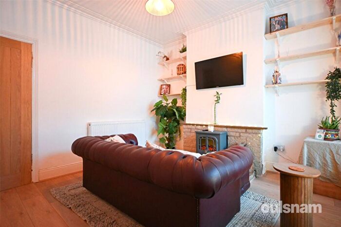 2 Bedroom Terraced House For Sale In Park Road, Bearwood, West Midlands ...