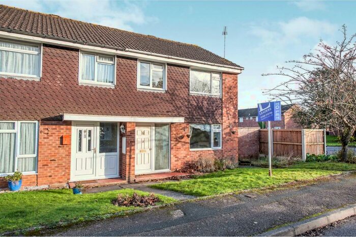 3 Bedroom Semi-Detached House To Rent In Ullswater Road, Cheltenham, GL51