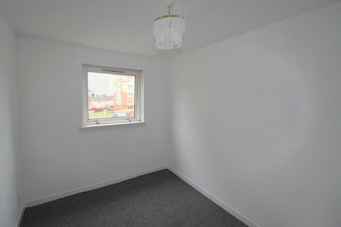 3 Bedroom Flat To Rent In Airbles Street, Motherwell, North Lanarkshire ML1
