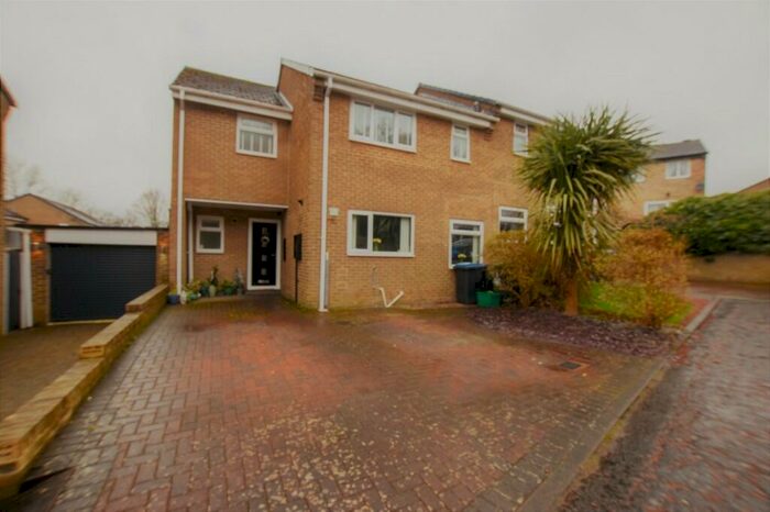 4 Bedroom Semi-Detached House For Sale In The Grange, Tanfield Lea ...