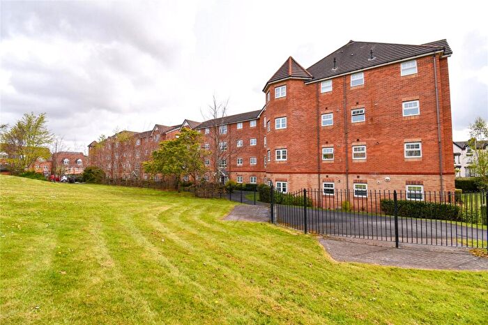 Flats for sale in Oxton, CH43, Merseyside