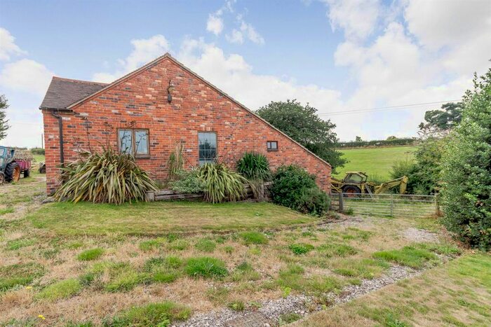 5 Bedroom Detached House For Sale In Mugginton Lane End, Weston ...