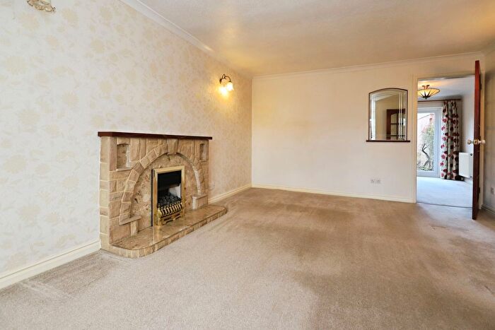 4 Bedroom Detached House For Sale In Wealden Hatch, Wolverhampton, West ...