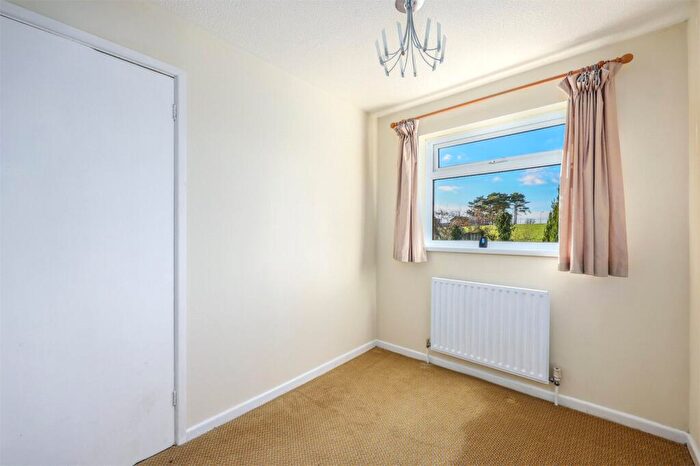 2 Bedroom Terraced House For Sale In Trelawney Way, Torpoint, Cornwall ...