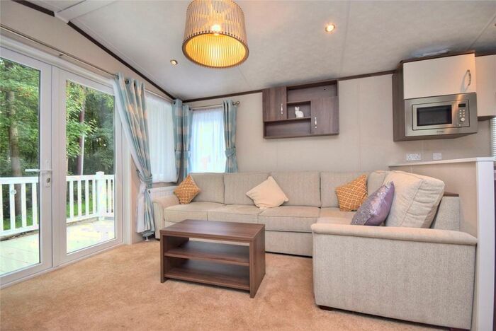 2 Bedroom Mobile Home For Sale In Hodder Drive, Three Rivers Woodland ...