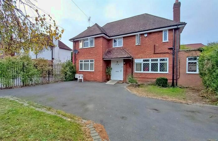 8 Bedroom Detached House For Sale In Fairfield Lane, Farnham Royal ...