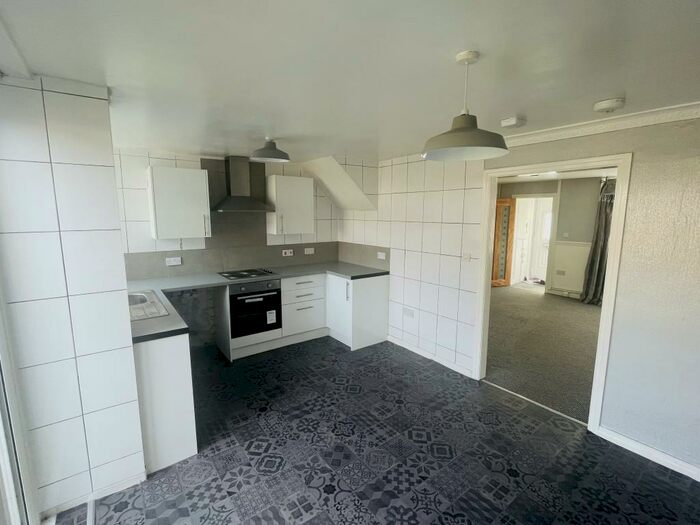 3 Bedroom House To Rent In Scafell Walk, Netherley, L27