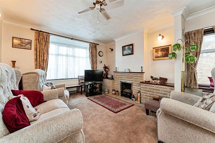 2 Bedroom Detached Bungalow For Sale In High Street, Manea, March, PE15