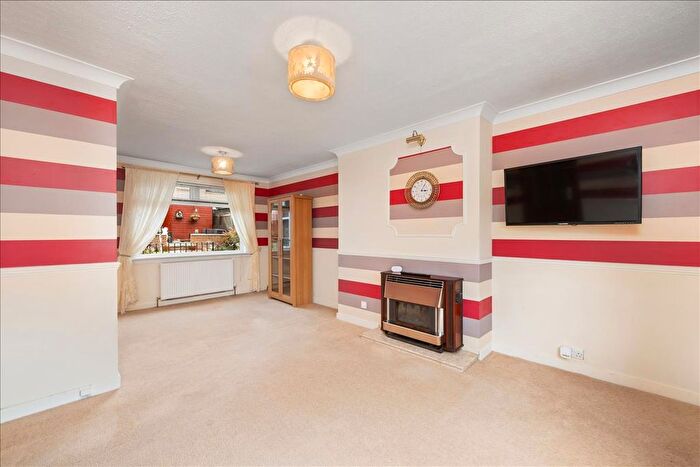 2 Bedroom End Of Terrace House For Sale In Blackcot Road, Mayfield ...