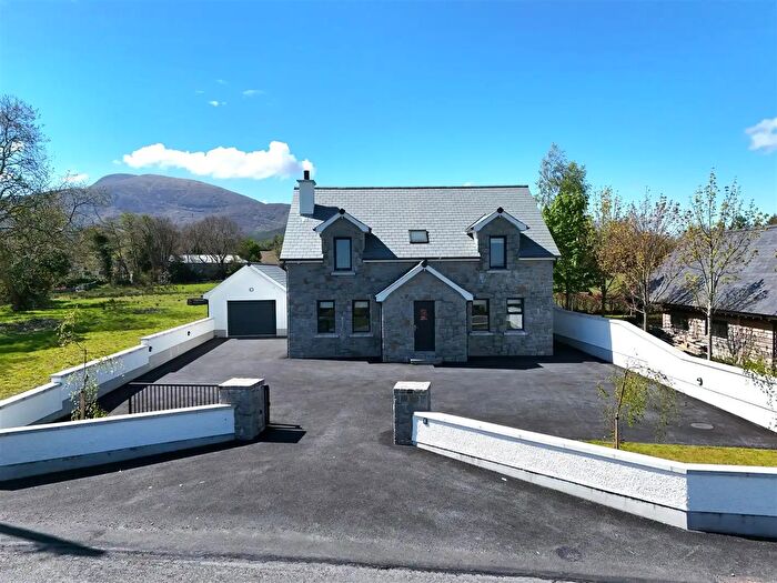 Houses for sale in Dundrum, BT33, Newry, Mourne and Down