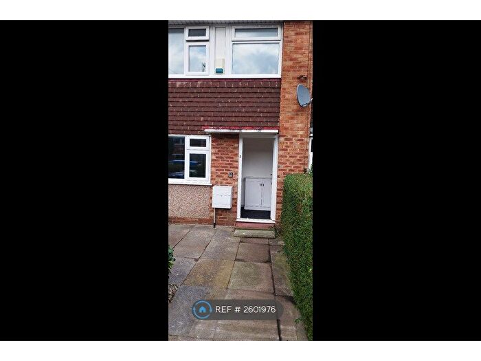 3 Bedroom Terraced House To Rent In Avril Close, Stockport, SK5