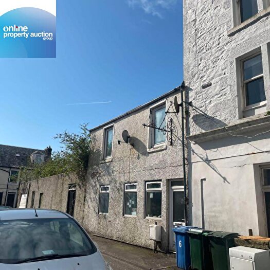 3 Bedroom Flat For Sale In Store Lane, Rothesay, Isle Of Bute ...