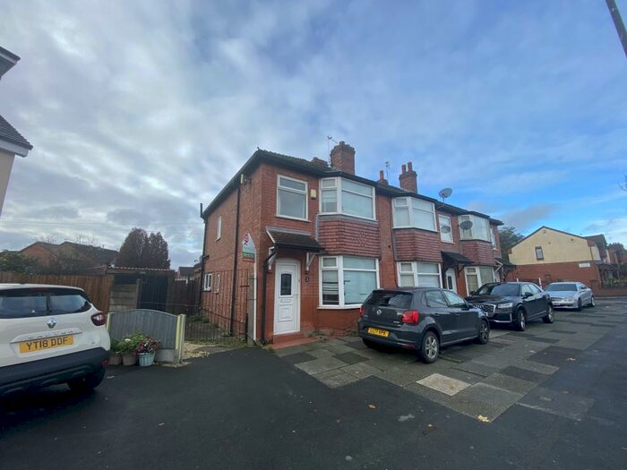 3 Bedroom Semi-Detached House To Rent In Culcheth Lane, Manchester, M40