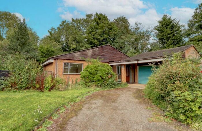 3 Bedroom Bungalow For Sale In The Grove, Houghton Le Spring, Tyne And ...