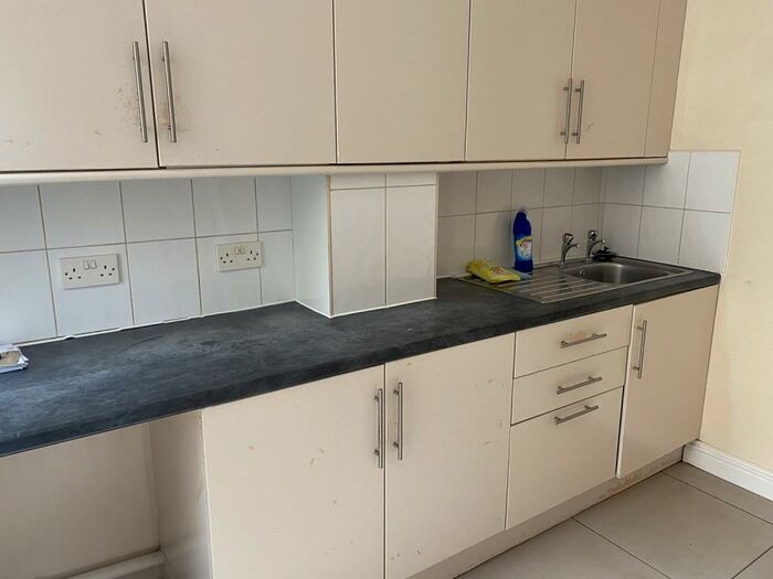 1 Bedroom Flat To Rent In Furnace Terrace, Melyn, Neath., SA11