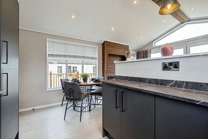 2 Bedroom Lodge For Sale In Tedburn St. Mary, Exeter, EX6