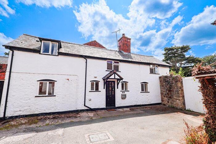 Houses for sale in Chirk, LL14, Wrexham