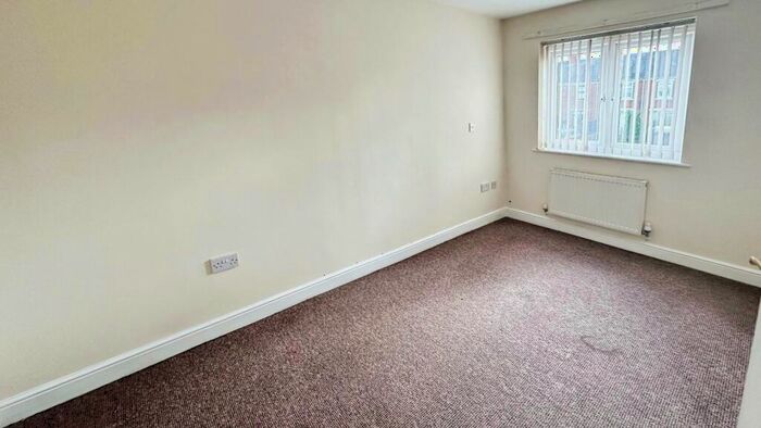 3 Bedroom End Of Terrace House To Rent In Hutton Court, Annfield Plain ...