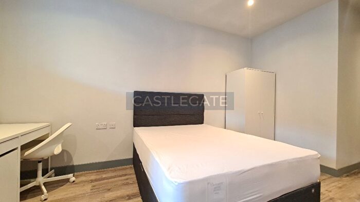 1 Bedroom Studio To Rent In Renaissance Works, New Street, Huddersfield ...