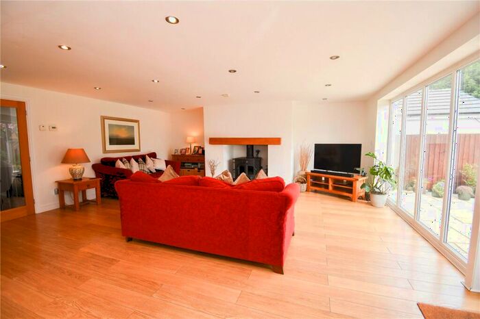 5 Bedroom Detached House For Sale In North Parade, Parkgate, Neston, CH64