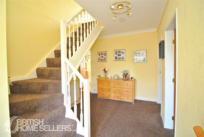 3 Bedroom Bungalow For Sale In Garstang Road East, Poulton-le-Fylde ...