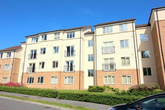 Houses for sale & to rent in LS14 6TD, Moresdale Lane, Killingbeck And ...