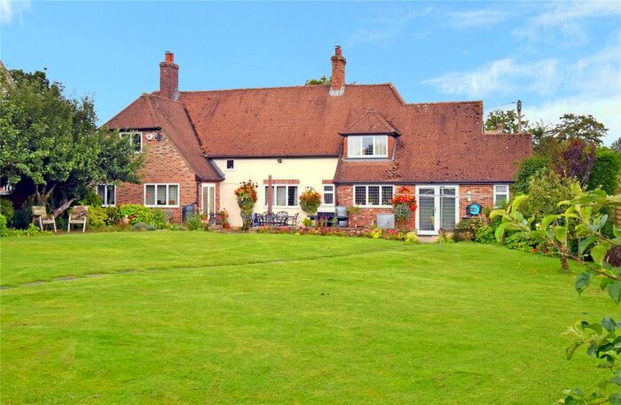 Houses for sale & to rent in RG17 9DN, Lower Green, Kintbury Hungerford