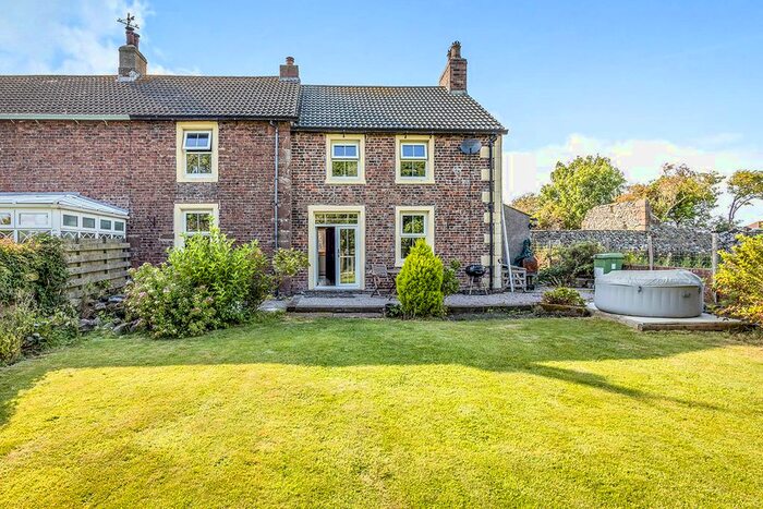 4 Bedroom Semi-Detached House For Sale In East Cote Farm, Skinburness ...