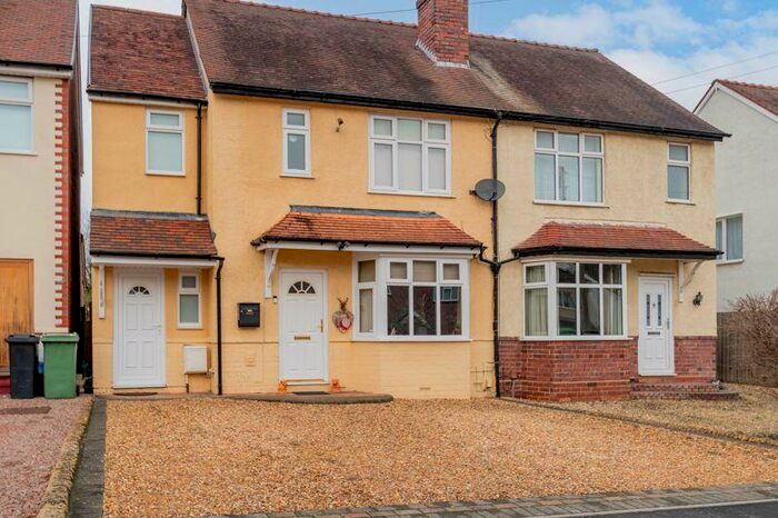 3 Bedroom Semi-Detached House For Sale In Apley Road, Wollaston ...